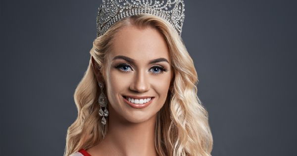 Model Anna Diekelmann